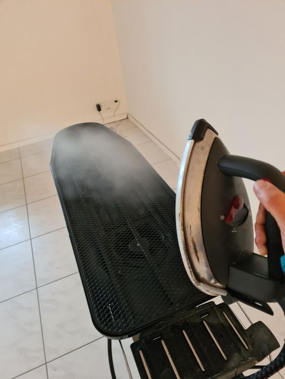 Bügelsystem - laurastar magic evolution II (Gebraucht) in Zürich für ...