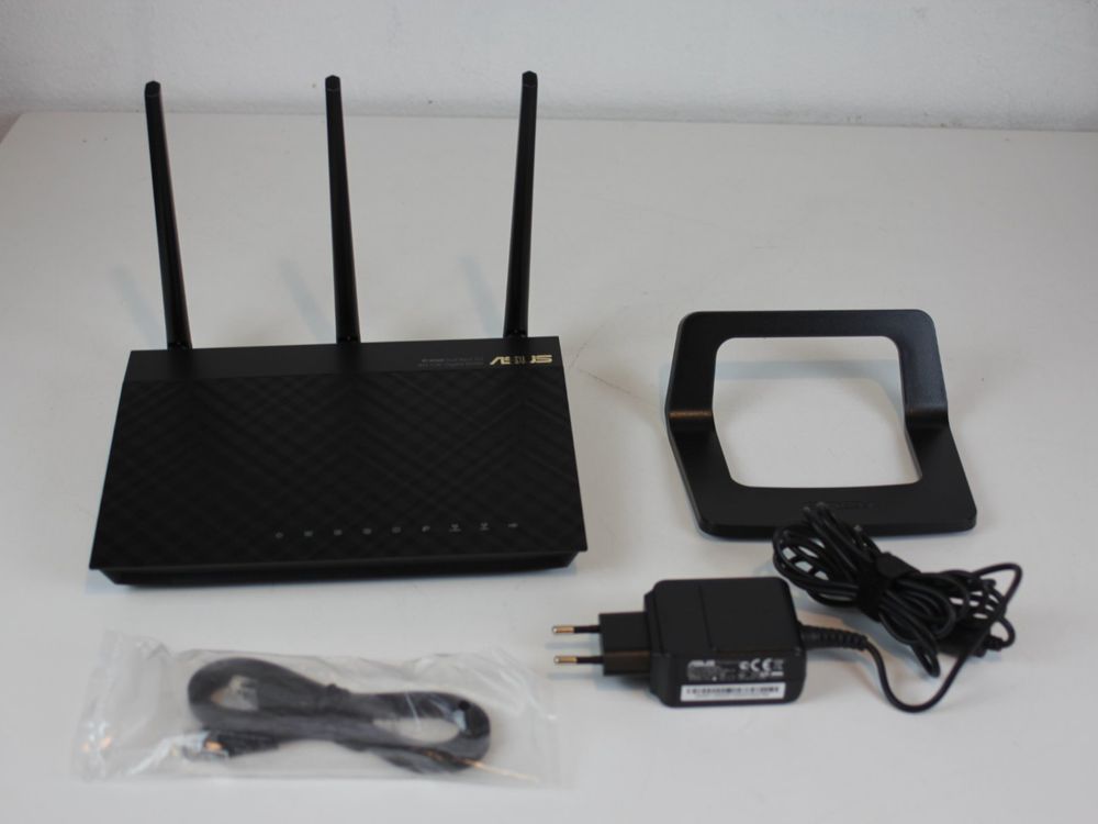Asus RT-AC66U AC1750 Router - Ab 1.- (Gebraucht) in Basel für CHF 1 ...