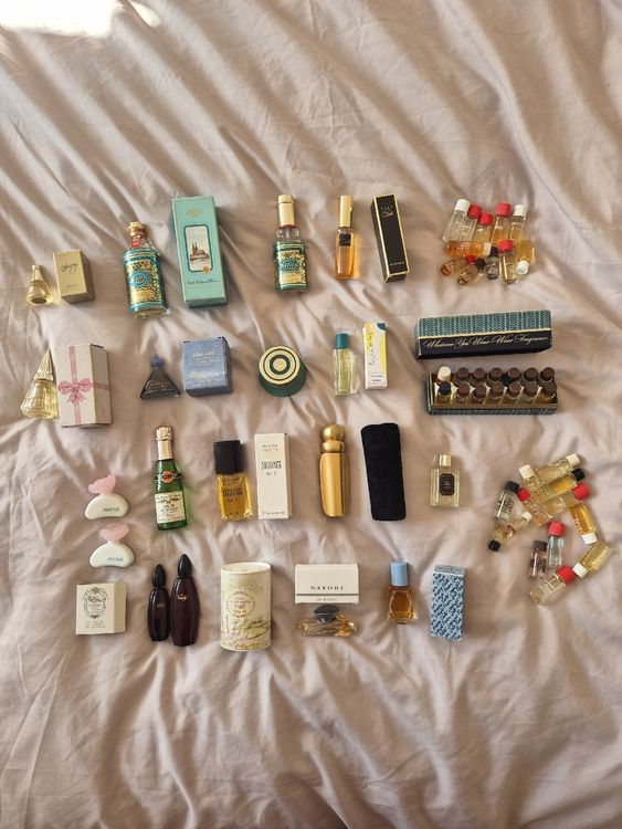lot parfum collection avon (D'occasion) à Genthod pour CHF 35 – avec ...