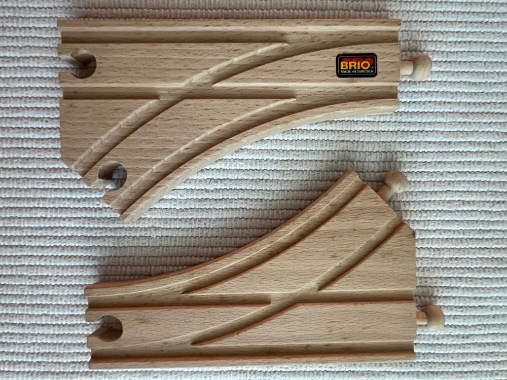 Brio Eisenbahn 2 Bogenweichen (Vintage NR. 33346) | Kaufen auf Ricardo