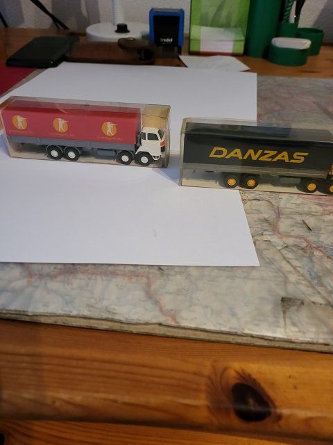 2x LKW Ho (Neu und originalverpackt) in Andelfingen für CHF 22 – mit ...