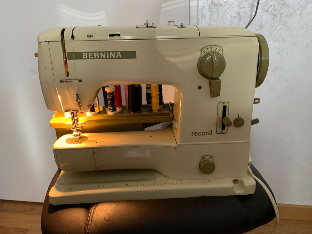 Bernina 730 (Gebraucht) in Schlieren für CHF 120 – mit Lieferung auf ...