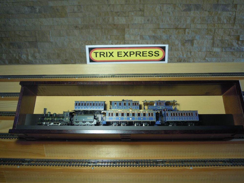 Trix Express Zugset König Ludwig Zug für Sammler (Gebraucht) in Saanen ...
