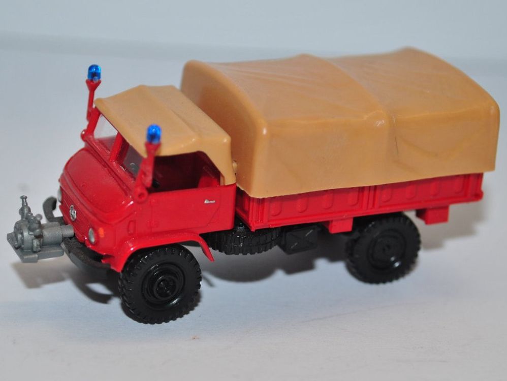 Roco Klein-LKW Mercedes Feuerwehr (EML380) (Gebraucht) in Aarwangen für ...
