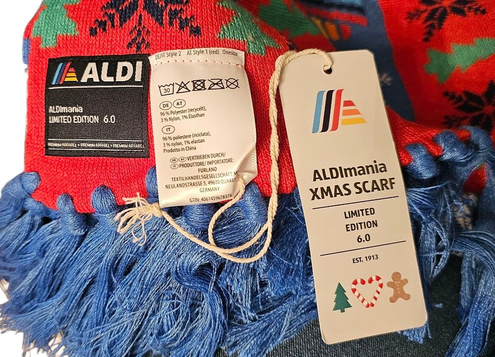 ALDI XMAS SCARF Schal Weihnachten Limited Edition (Neu und originalverpackt) in Langenthal für ...