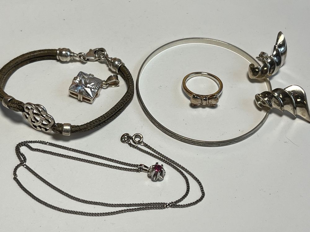 Silberschmuck alles mit Stempel 925 | Kaufen auf Ricardo Silberschmuck alles mit Stempel 925 | Kaufen auf Ricardo