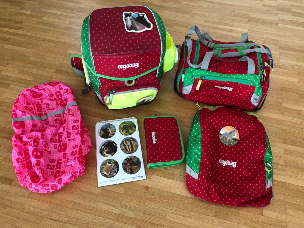 Ergobag Cubo mit viel Zubehör (Gebraucht) in Unterägeri für CHF 49 ...