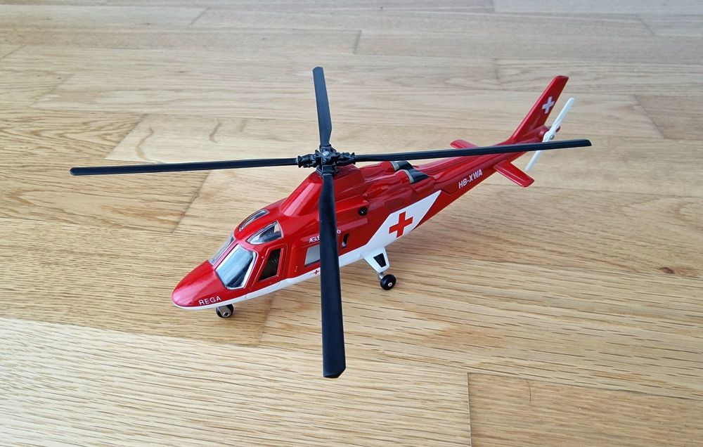 Rega Helikopter Agusta A-109-K2 ab 1.- | Kaufen auf Ricardo