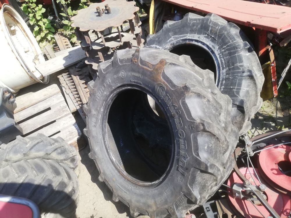 Traktorpneu Continental 320/70R20 | Kaufen auf Ricardo