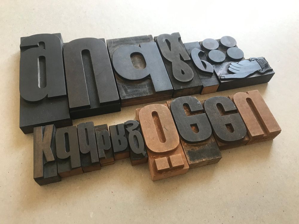 Druckbuchstaben Letter Holzbuchstaben Antik (Gebraucht) in Unterkulm ...