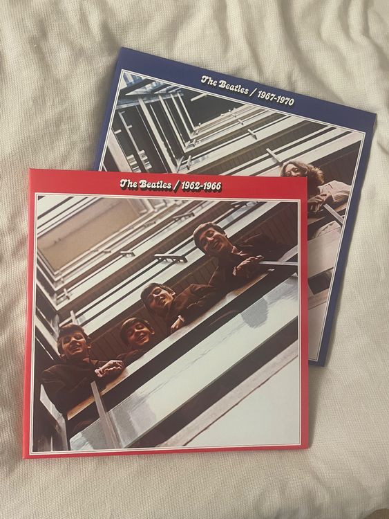 The Beatles Red & Blue Album (Boxset, 2023 Reissue, 6 LPs) | Kaufen auf Ricardo