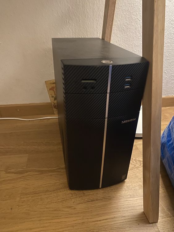 Medion PC Tower Housing Desktop Computer | Kaufen auf Ricardo