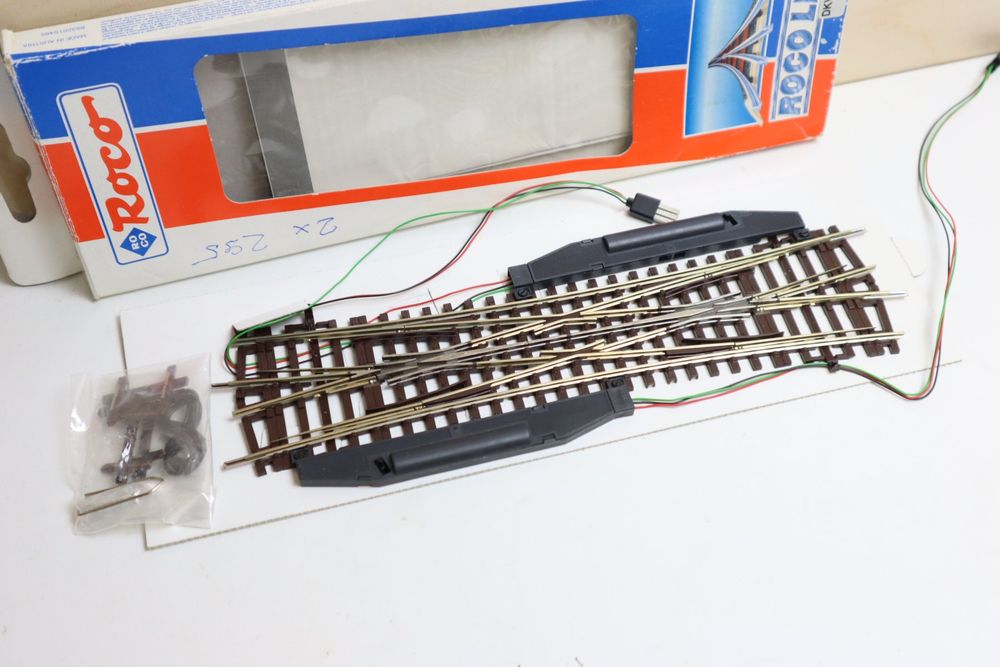 ROCO Line 7 x El. Weiche 42451 & Gleise H0 Set - NP: 130.- | Kaufen auf Ricardo