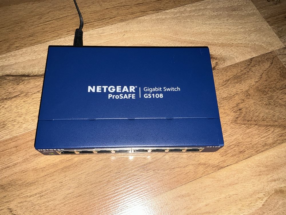 Netgear ProSAFE GS108 Gigabit Switch - Wie neu! Top! (Gebraucht) in ...