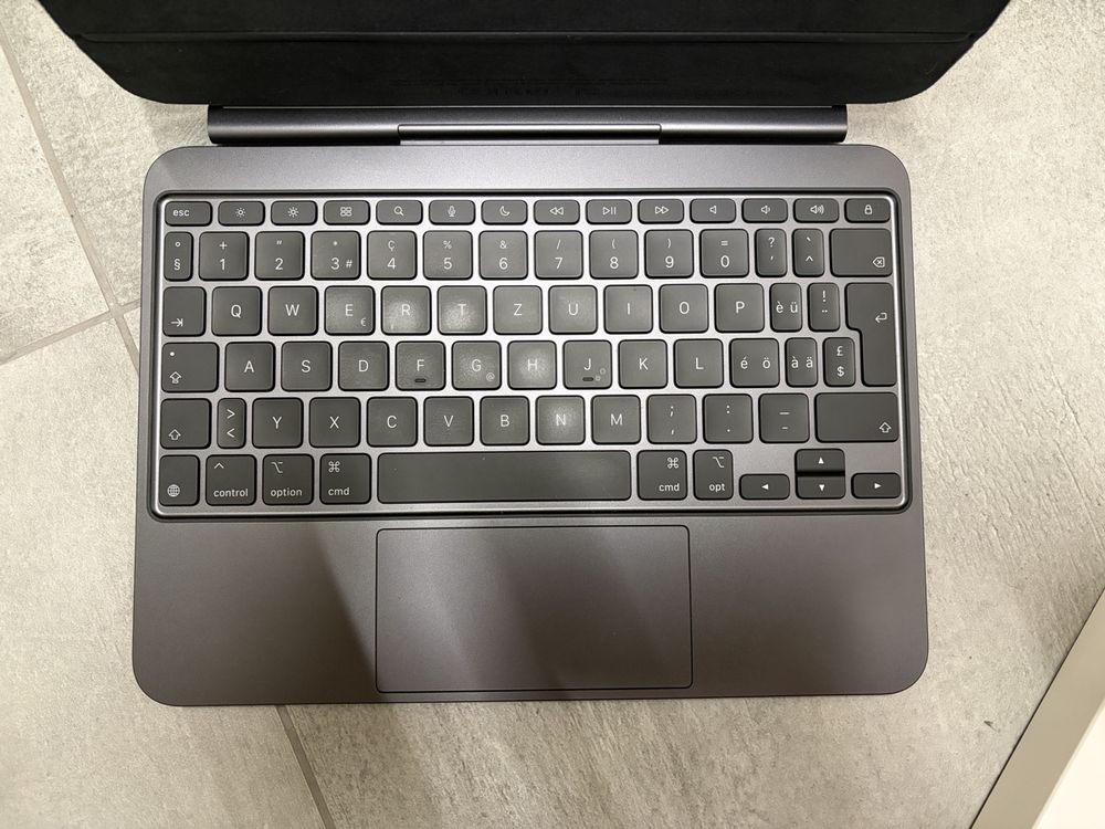 Apple Magic Keyboard iPad 11 M4 (Neu (gemäss Beschreibung)) in ...