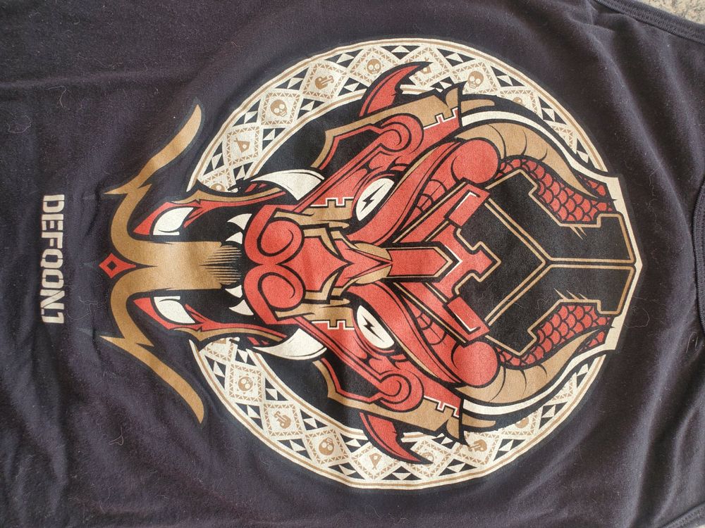 Shirt DEFQON 1 Gr L | Kaufen auf Ricardo