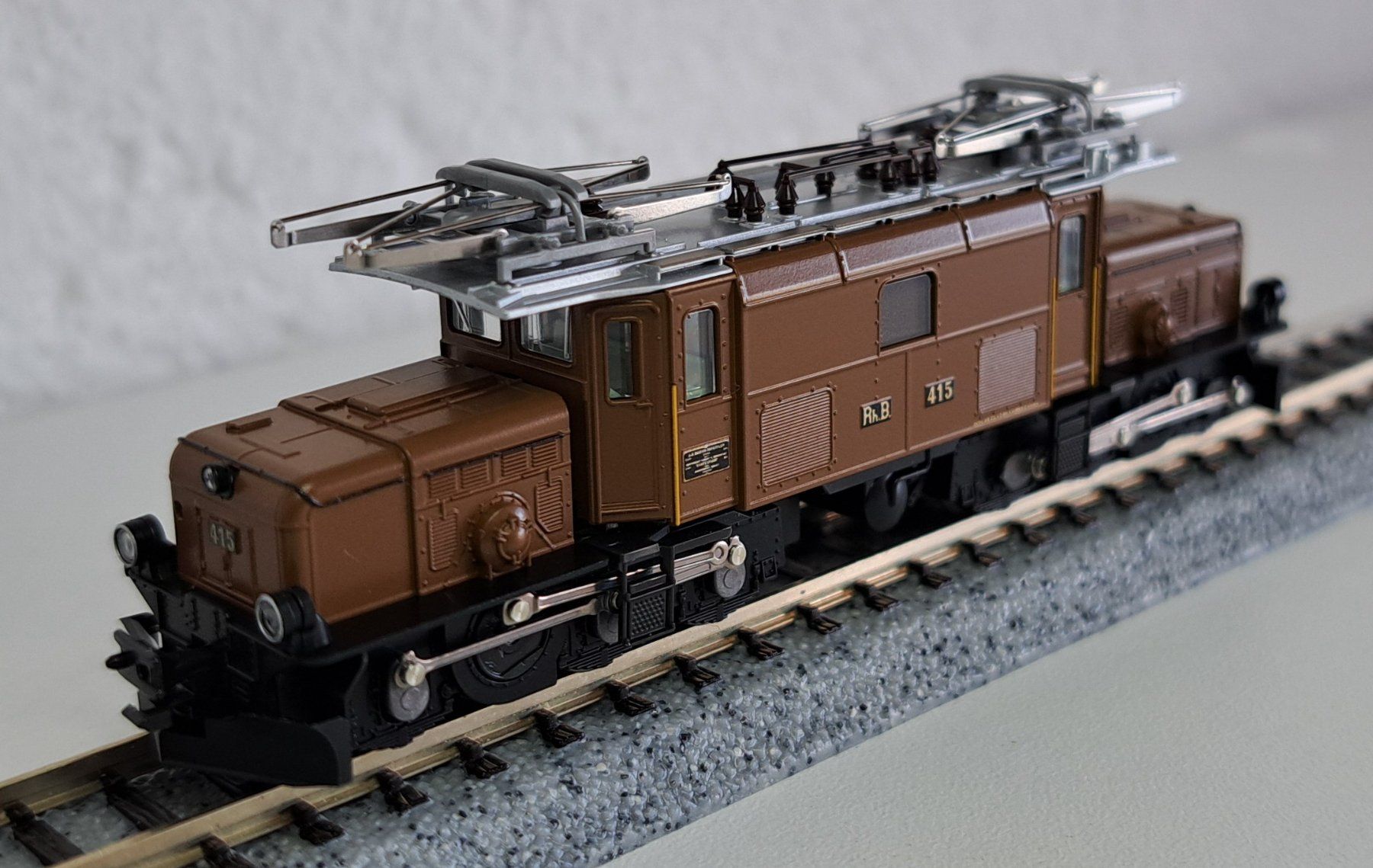 RhB Set Krokodil Ge 6/6-I 415 + 4 Wagen Analog Kato Neu OVP (Neu und ...