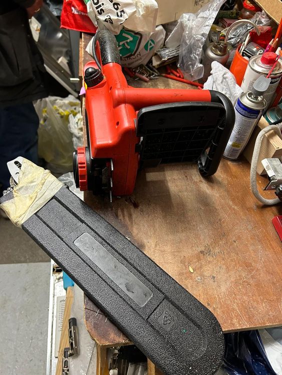 Electric Chain Saw / Kettensäage Hurricane HEKA 20-40 (Gebraucht) in ...