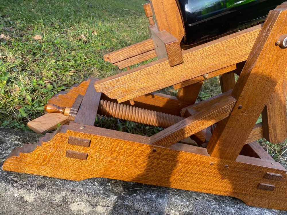 Verseur grandes bouteilles en bois (Gebraucht) in Nyon für CHF 110 ...