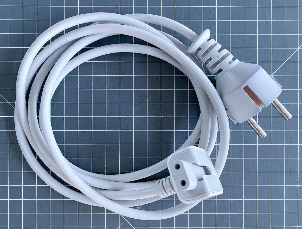 Apple Stromkabel APC7Q DE MagSafe Neuwertig | Kaufen auf Ricardo