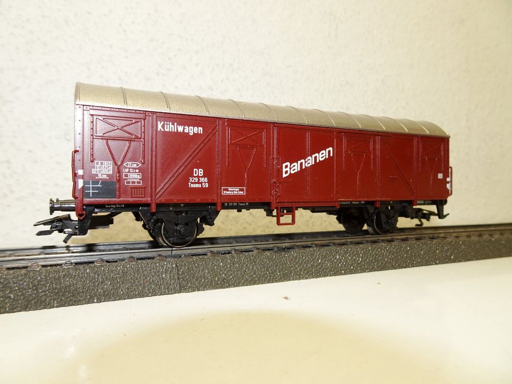 Märklin Güterwagen DB 366 Kühlwagen Bananen HO (7) | Kaufen auf Ricardo