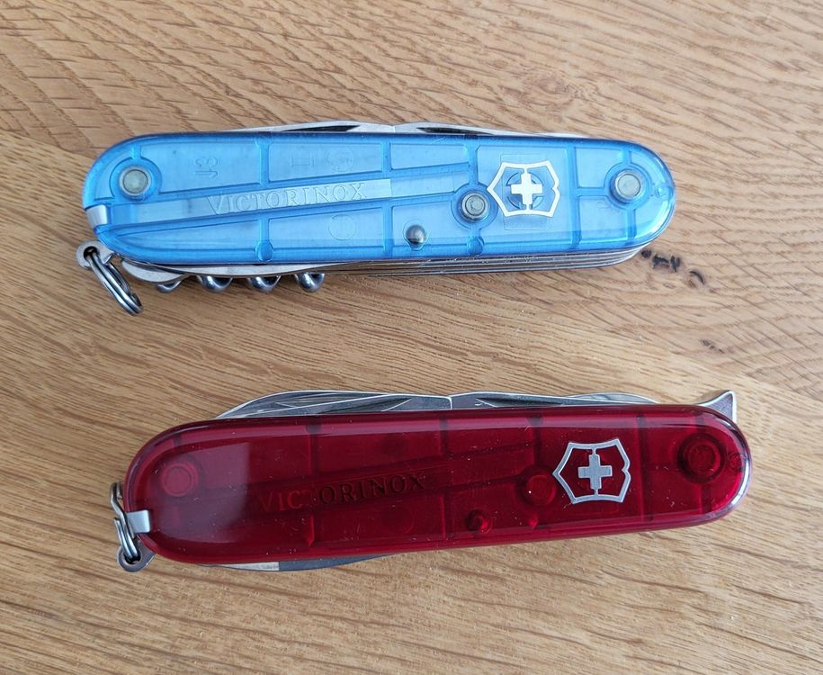 VICTORINOX - 2 Schweizer Taschenmesser Transparent (Neu (gemäss Beschreibung)) in Buchrain für ...