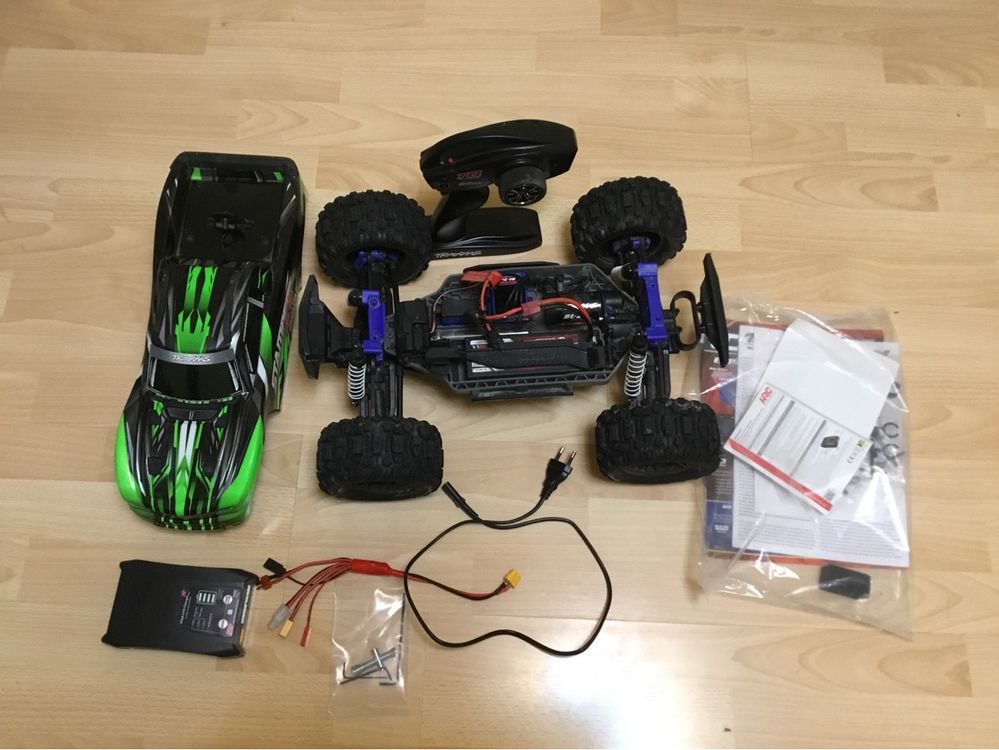 Traxxas Stampede 4x4 Brushless Gesamtpaket mit allem drum (Gebraucht ...