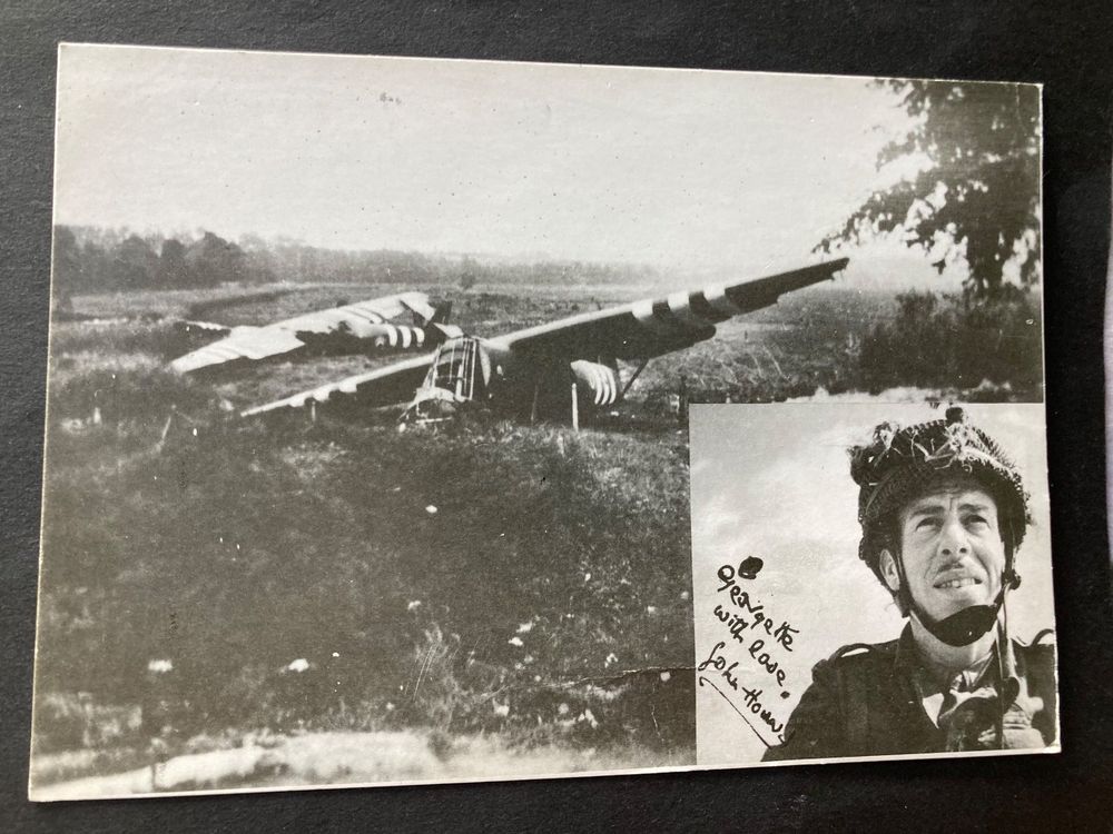 Major John Howard , mit abgestürzter Flugzeug, Signatur | Kaufen auf ...