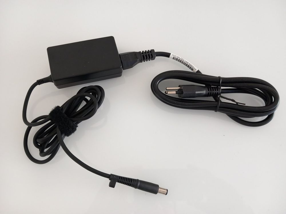 HP Netzkabel / Stromladekabel mit Rundstecker für Laptop /PC (Neu ...