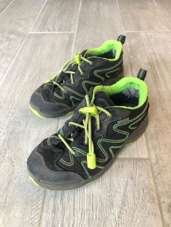 Outdoor Schuhe Kinder 32 (Gebraucht) in Buchrain für CHF 1 – mit ...