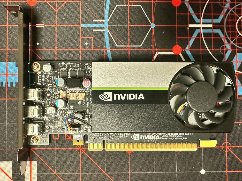 Nvidia T400 4GB (Gebraucht) in Basel für CHF 13 – mit Lieferung auf Ricardo kaufen