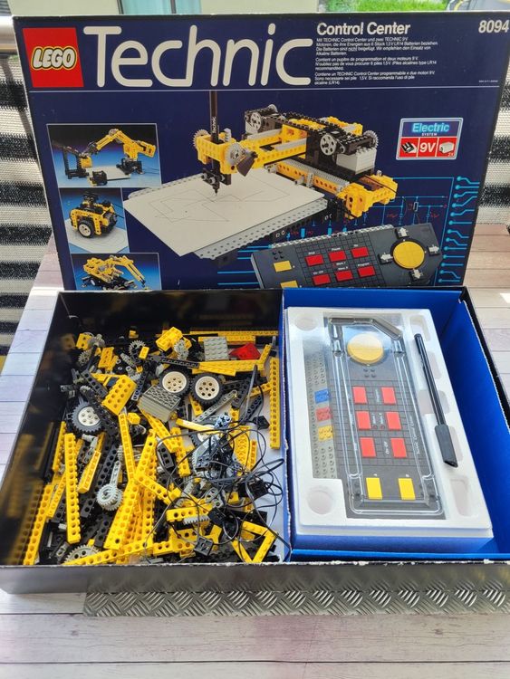Lego Technic Control Center 8094 (Gebraucht) in Buttikon SZ für CHF 74 ...