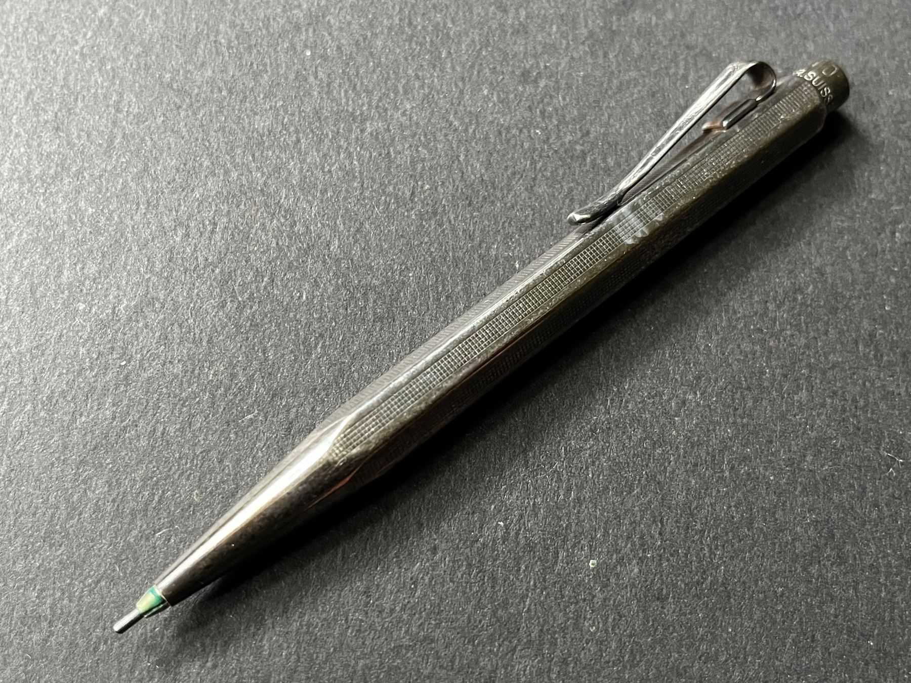 Caran d’Ache Ecridor Minenhalter kurz "Gitter" versilbert (Gebraucht ...