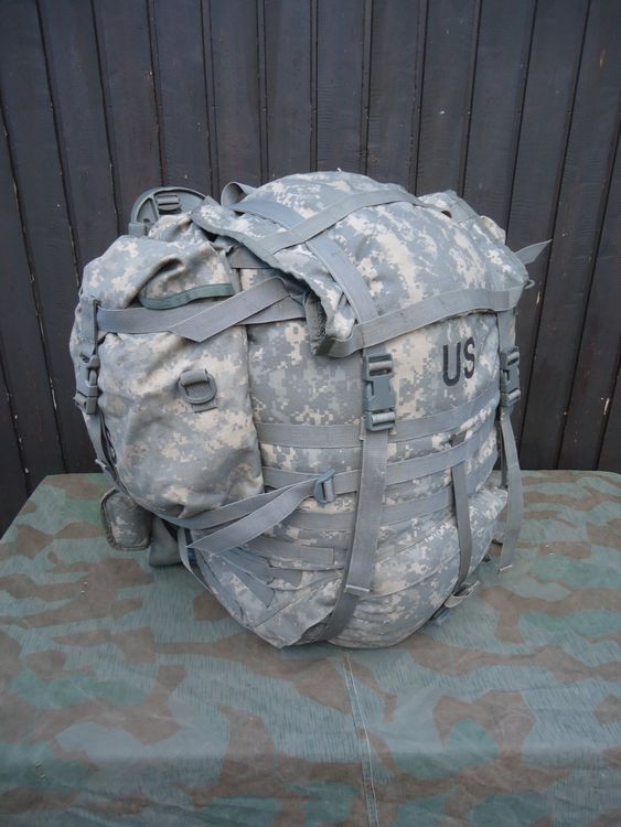 Original US Army Rucksack Large At digital tarn (Gebraucht) in ...