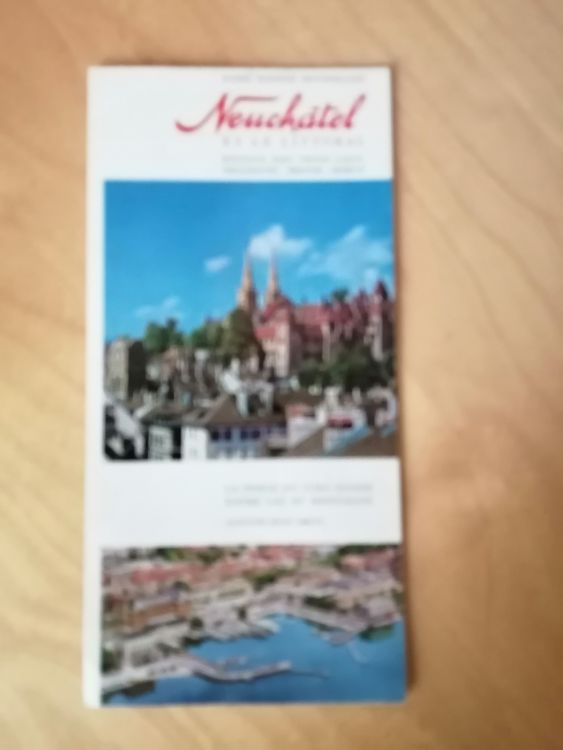 Neuchâtel Prospekt: Seltenes Souvenir aus den 70ern! (Gebraucht) in Honau für CHF 15 – mit ...