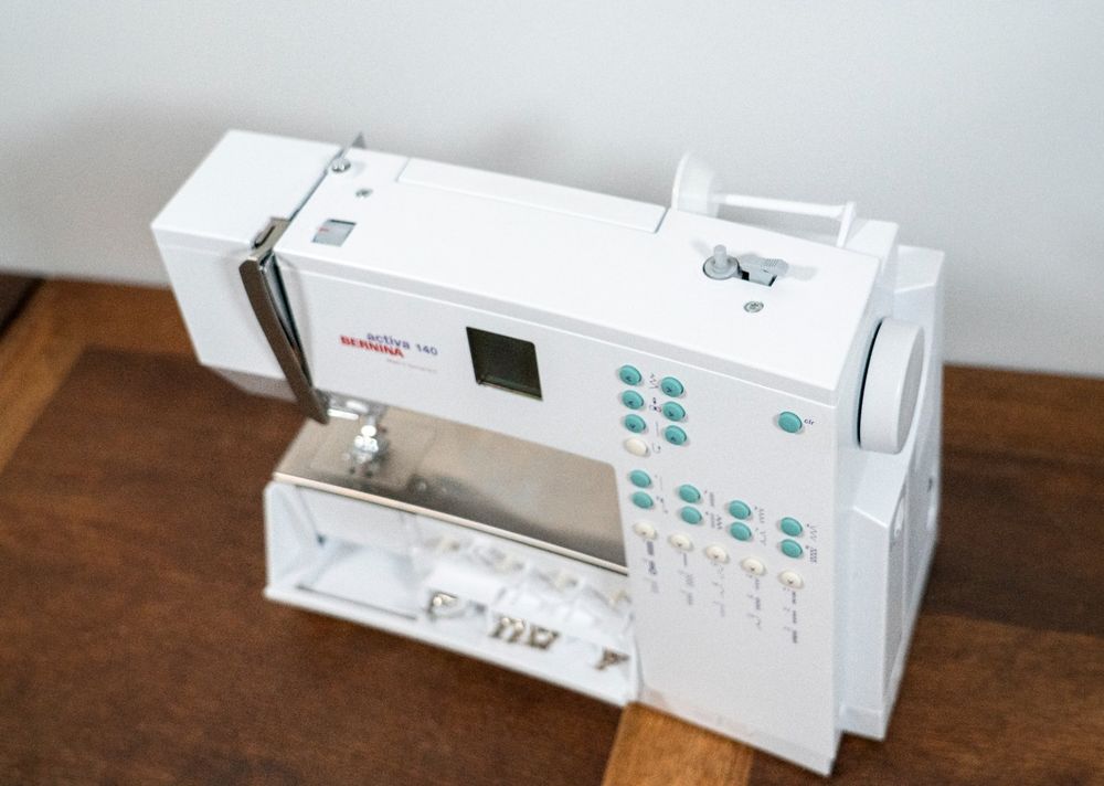BERNINA ACTIVA 140 - FRISCH REVIDIERT - 2 MONATE GARANTIE (Gebraucht ...