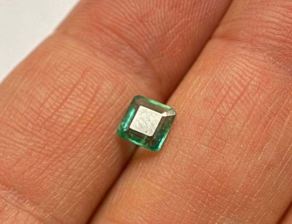 Exklusiver Smaragd Edelstein mit Zert. 💎 Nur ab 1Fr. ! (Neu (gemäss ...