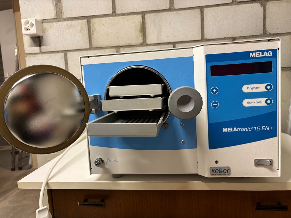 Autoklav MELAG – Dampfsterilisator Melatroic 15 EN+ (Gebraucht) in ...