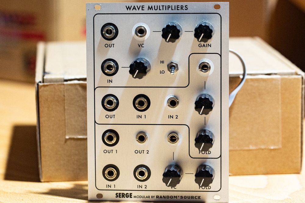 Serge Wave Multipliers (VCM) (Gebraucht) in Wald ZH für CHF 230 – mit Lieferung auf Ricardo kaufen