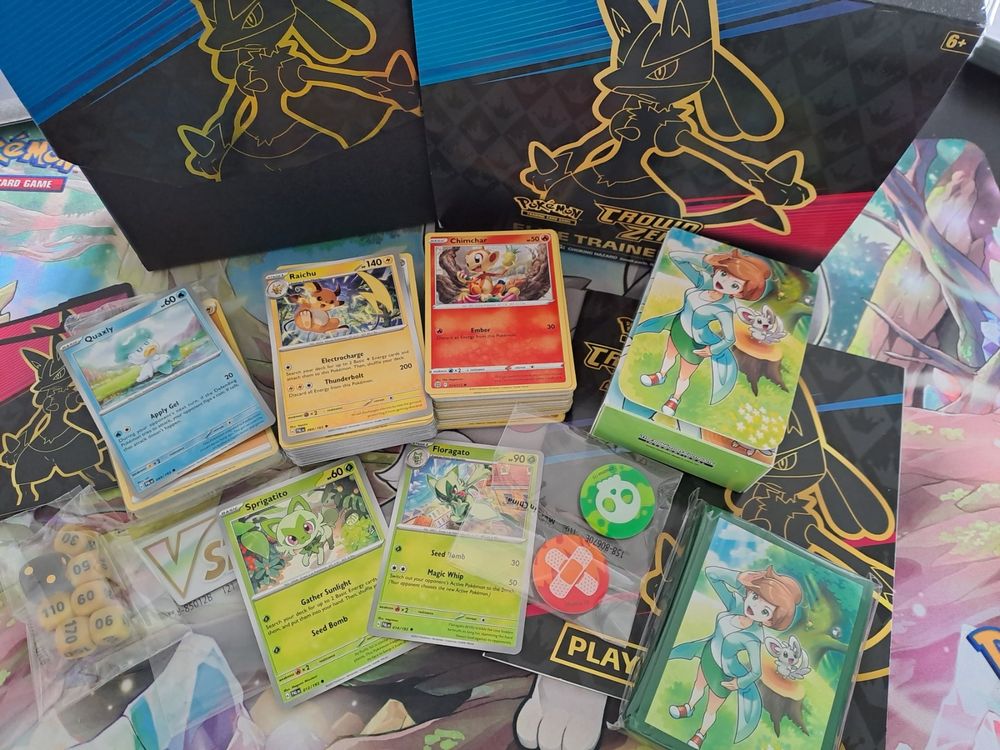 Pokemon Sammlung 250+ Karten und viel Zubehör | Kaufen auf Ricardo