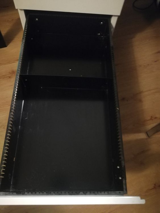 embru Tisch mit Korpus (Gebraucht) in Rüti für CHF 70 – nur Abholung ...