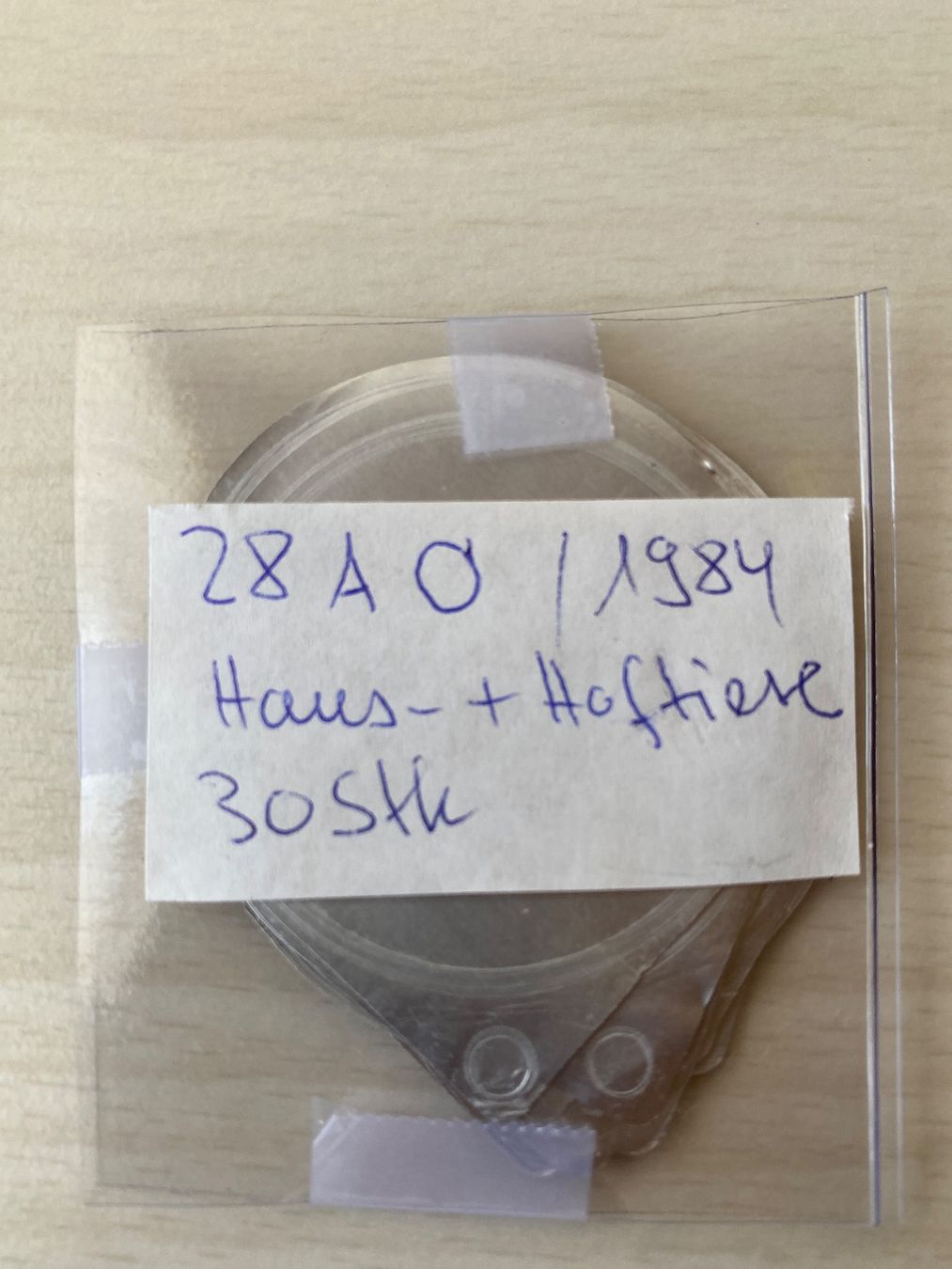 KRD Serie 28A O, Haus-& Hoftiere, 30 Stück (Neu (gemäss Beschreibung)) in Pfäffikon SZ für CHF 5 ...