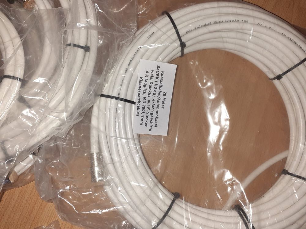 Komplett Set KoaxKAbel für Internt oder KAbel TV (Neu (gemäss ...