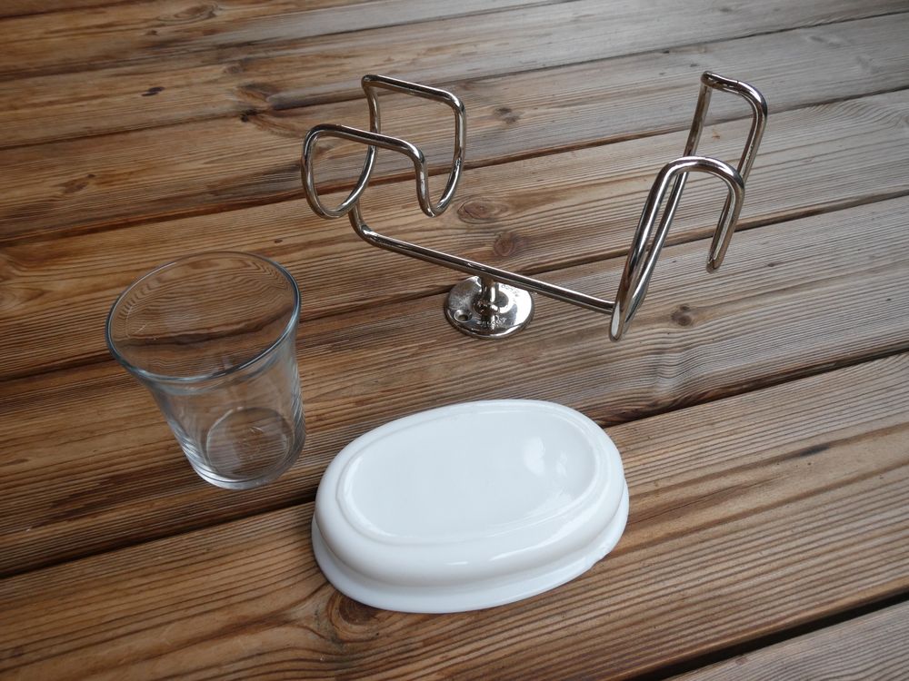 antiker BELCO Kombi Seifenschalen und Zahnglashalter (Gebraucht) in für ...