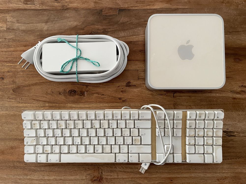 Apple Mac Mini A1176 (2006) inkl. Apple USB Keyboard (2003) (Gebraucht ...