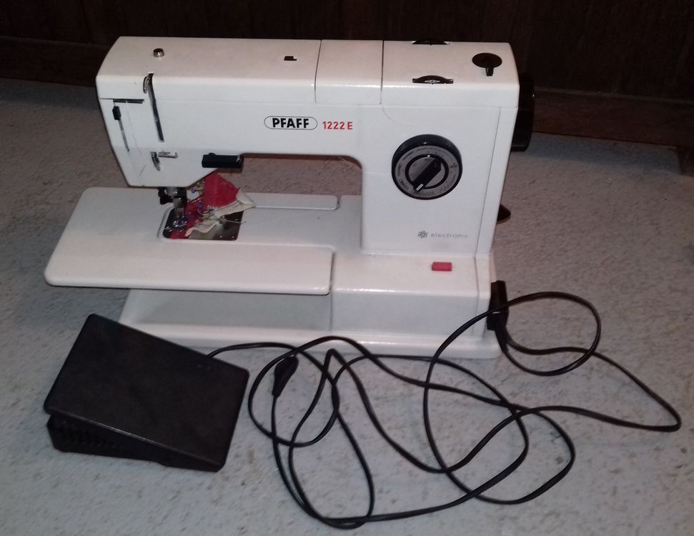 Pfaff Nahmaschine Alt 2
