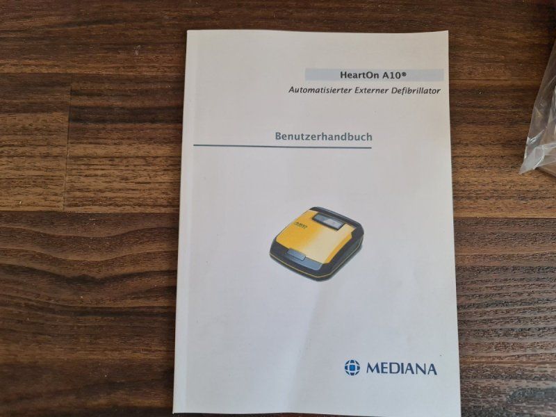 neuer Mediana Heart ON A10 Defibrillator ab 1.- (Neu und originalverpackt) in Krinau für CHF 89 ...