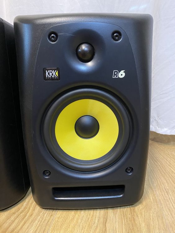 KRK Studiomonitor R6 - ungeprüft | Kaufen auf Ricardo