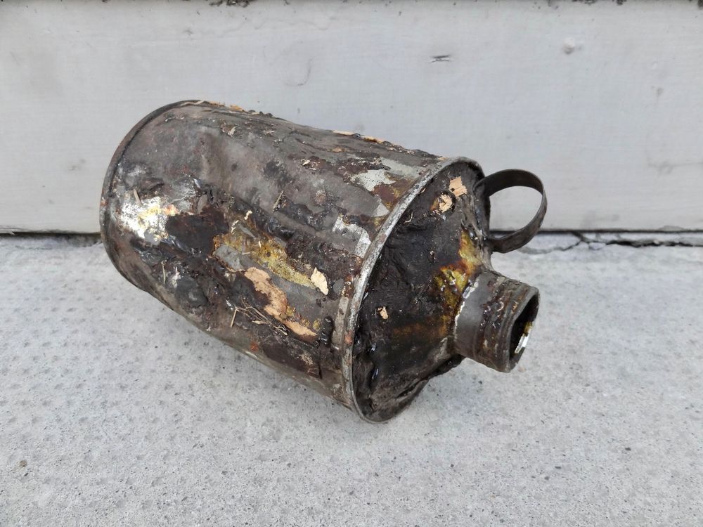 alter, kleiner Kanister aus Blech Rost Blechkanister Bidon (Gebraucht ...