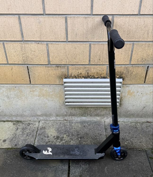 Chilli Pro Scooter 5000 blau/schwarz (Gebraucht) in Oberwil BL für CHF ...